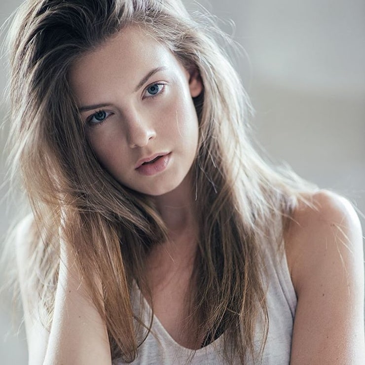 Picture of Caralee Ellis