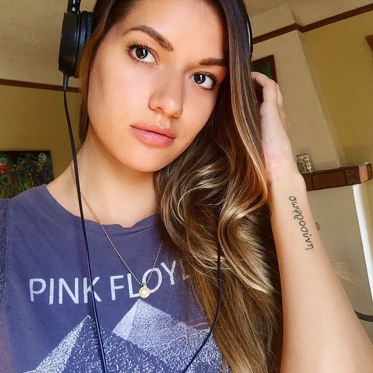 Vanessa Hanson image