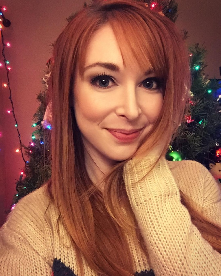 Picture of Lisa Foiles