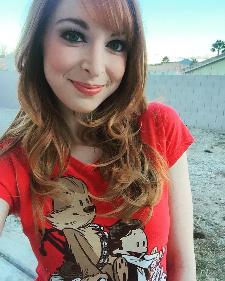 Picture of Lisa Foiles