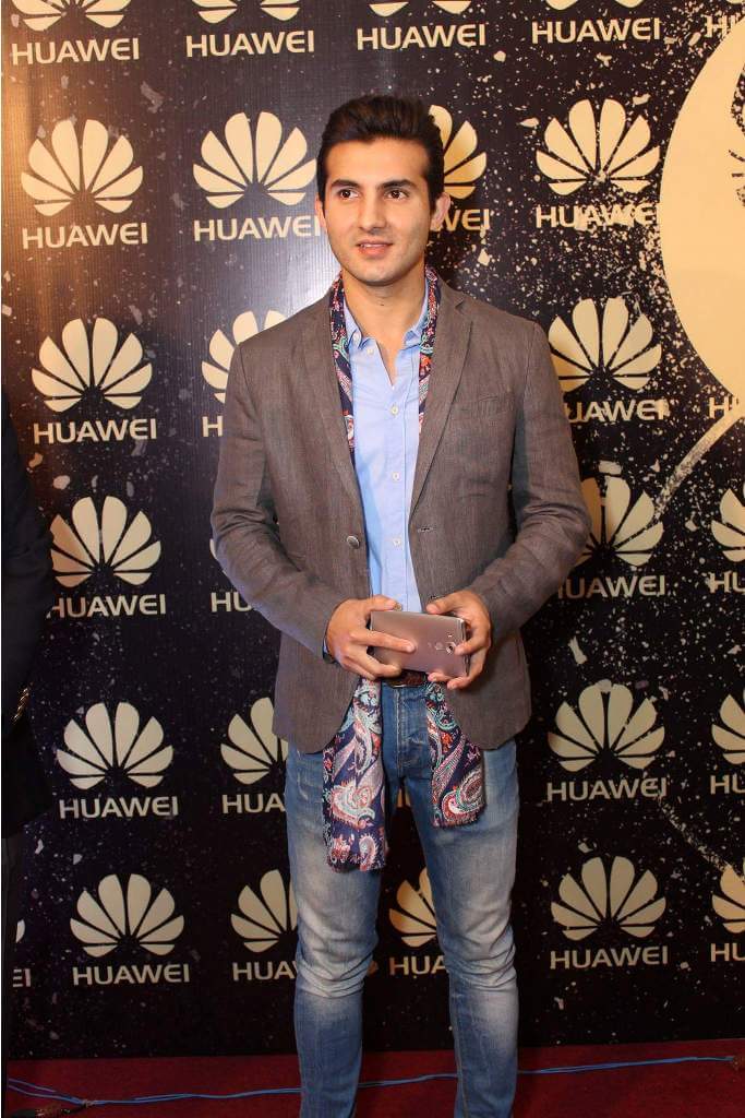 Picture of Shehroz Sabzwari