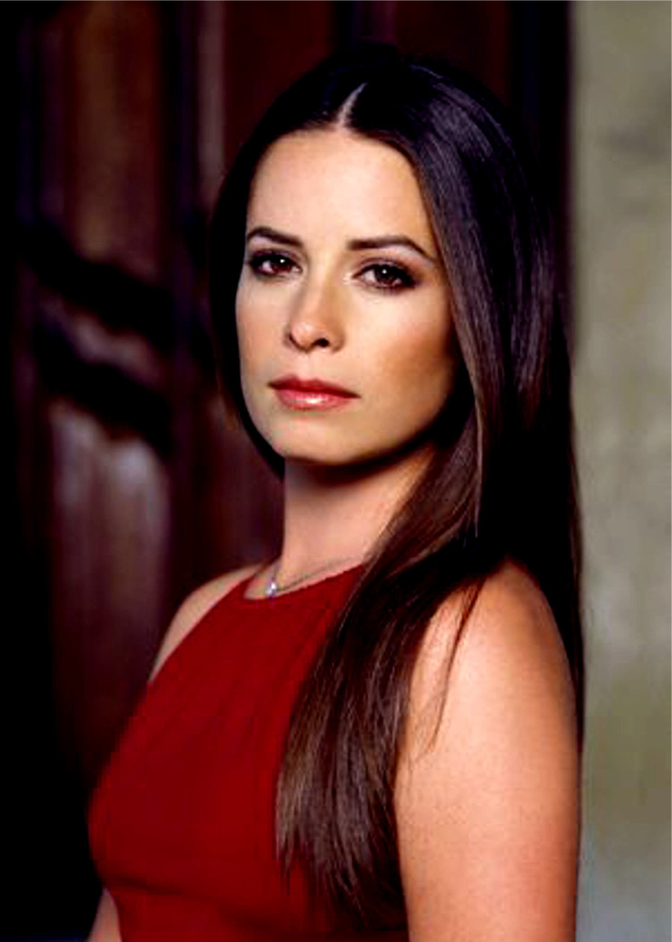 Picture of Holly Marie Combs