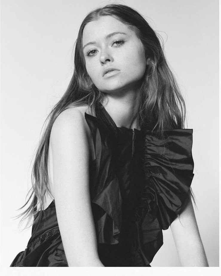 Ellie Stuart Hunter image