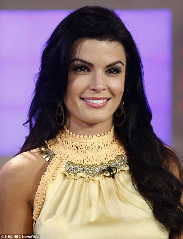 Picture of Sheena Monnin