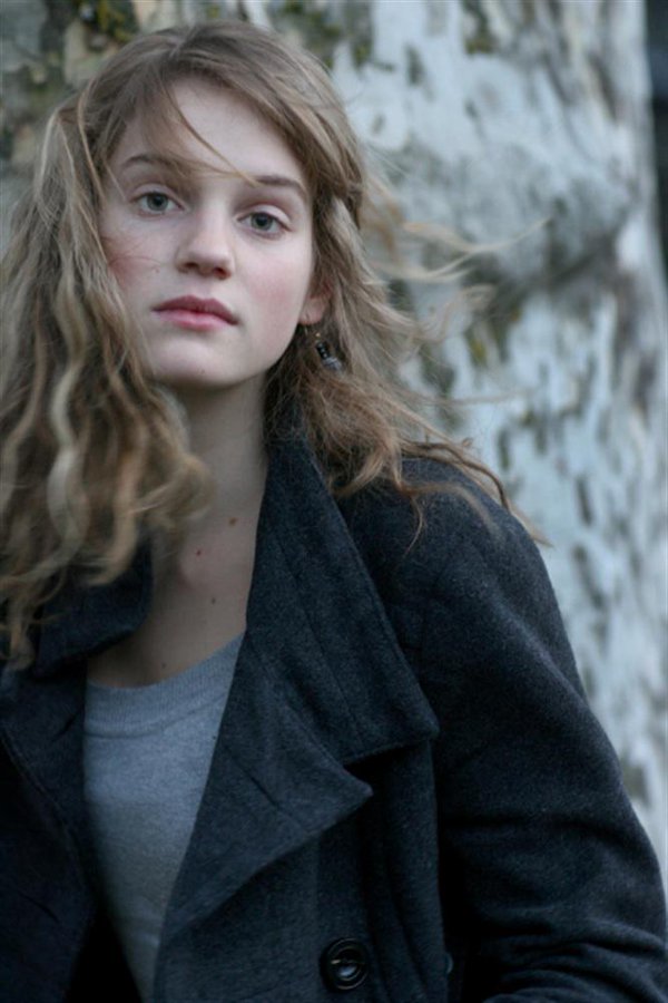 Image of Noémie Schmidt