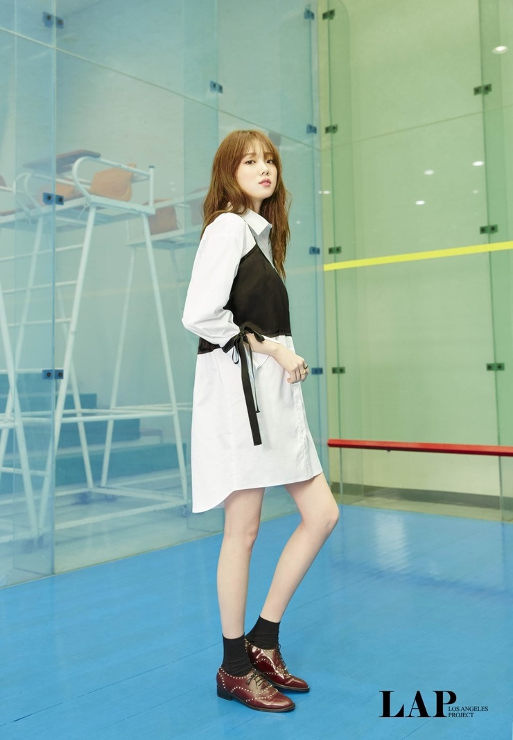 Song-Kyoung Lee picture