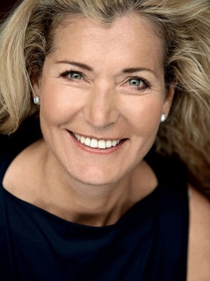 Christine Mayn picture