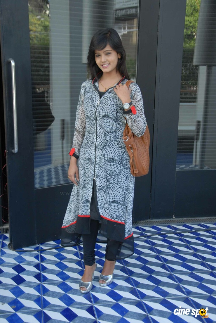 Mayuri Kyatari picture