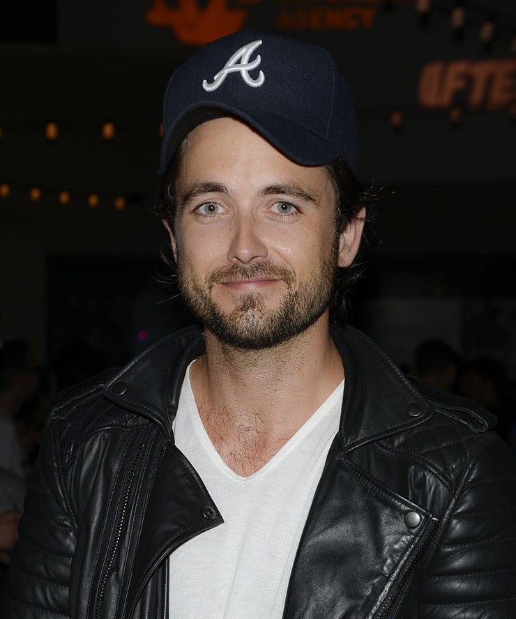 Image of Justin Chatwin