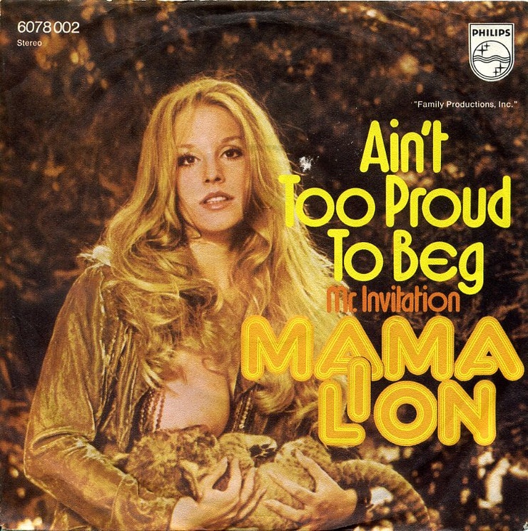 Picture of Lynn Carey