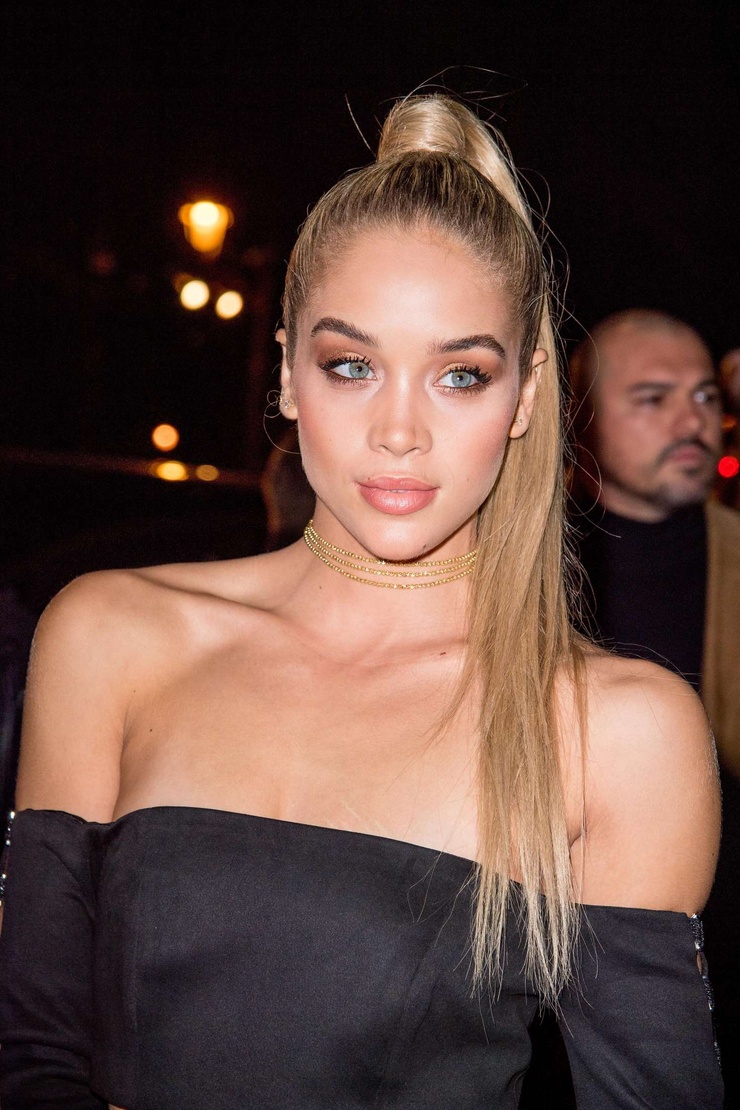 Picture of Jasmine Sanders