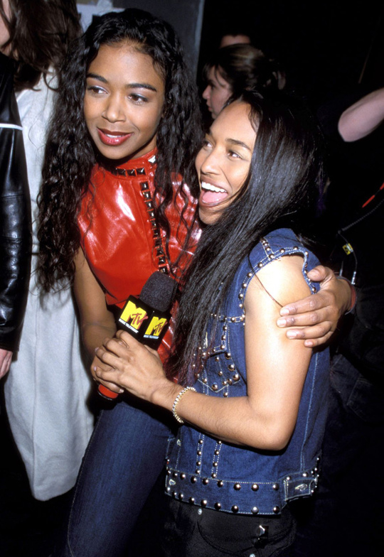 Picture of Ananda Lewis