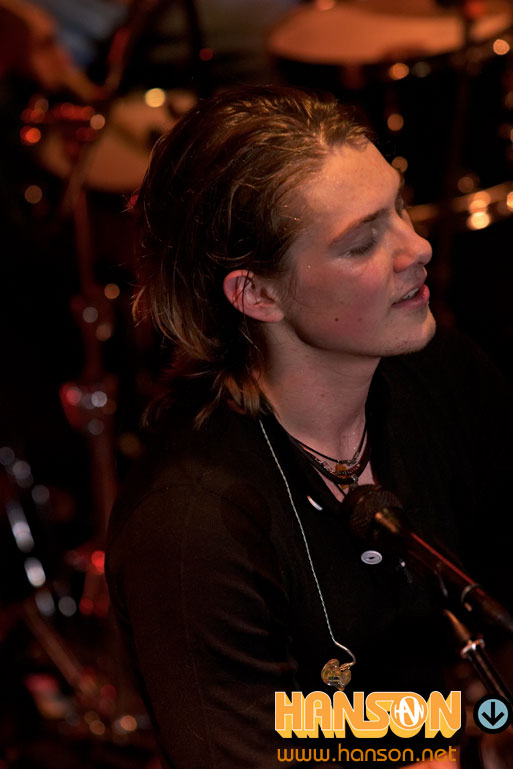 Taylor Hanson picture
