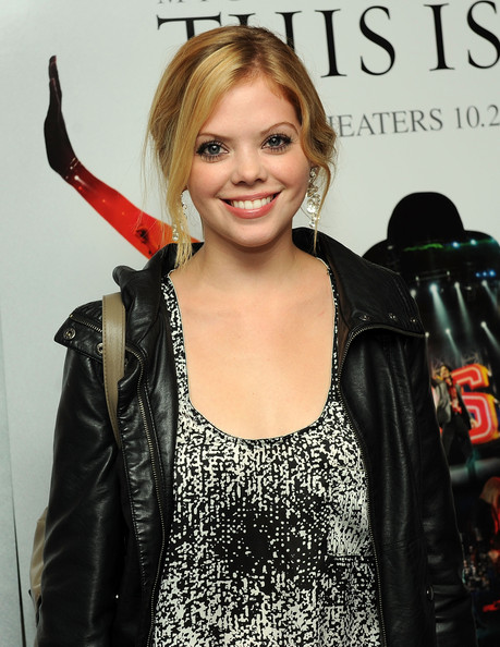Picture of Dreama Walker