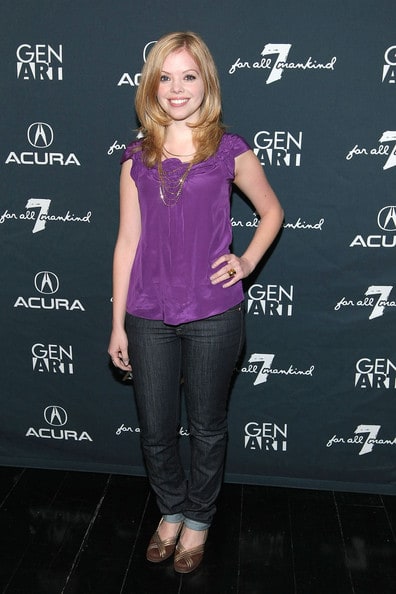 Picture of Dreama Walker