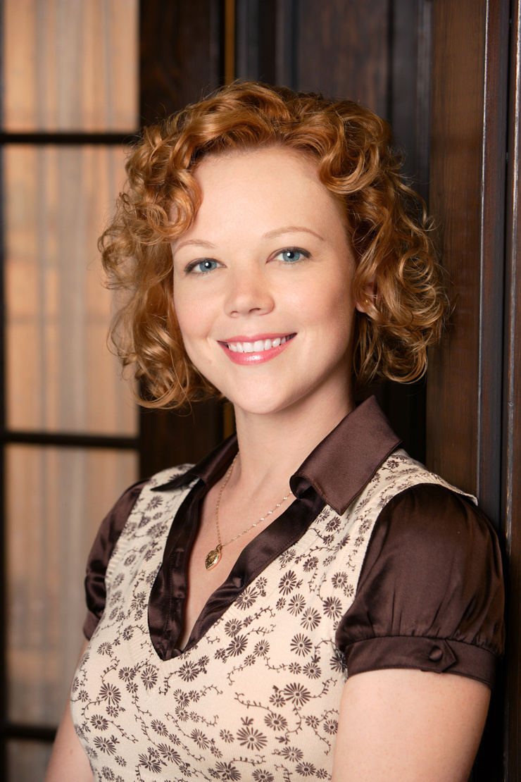 Picture of Emily Bergl