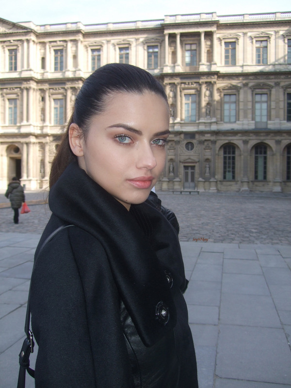 Image of Adriana Lima