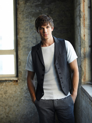 Picture of Matt Lanter