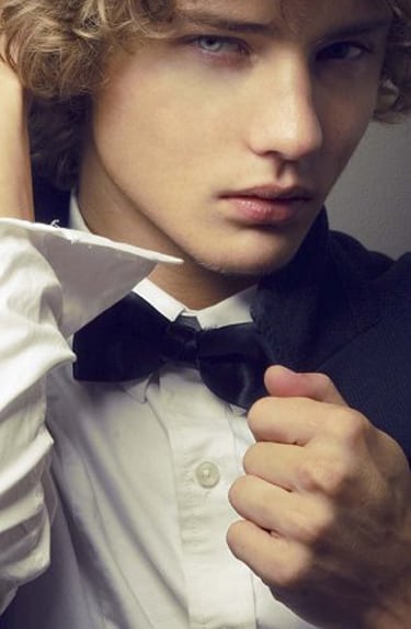 Picture of Justin Barnhill