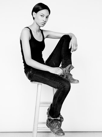 Picture of Ariel Meredith