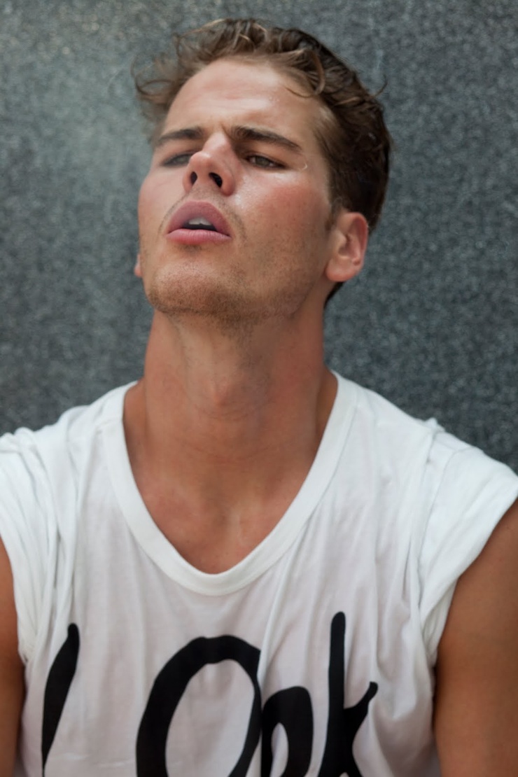 Picture of Travis Hanson