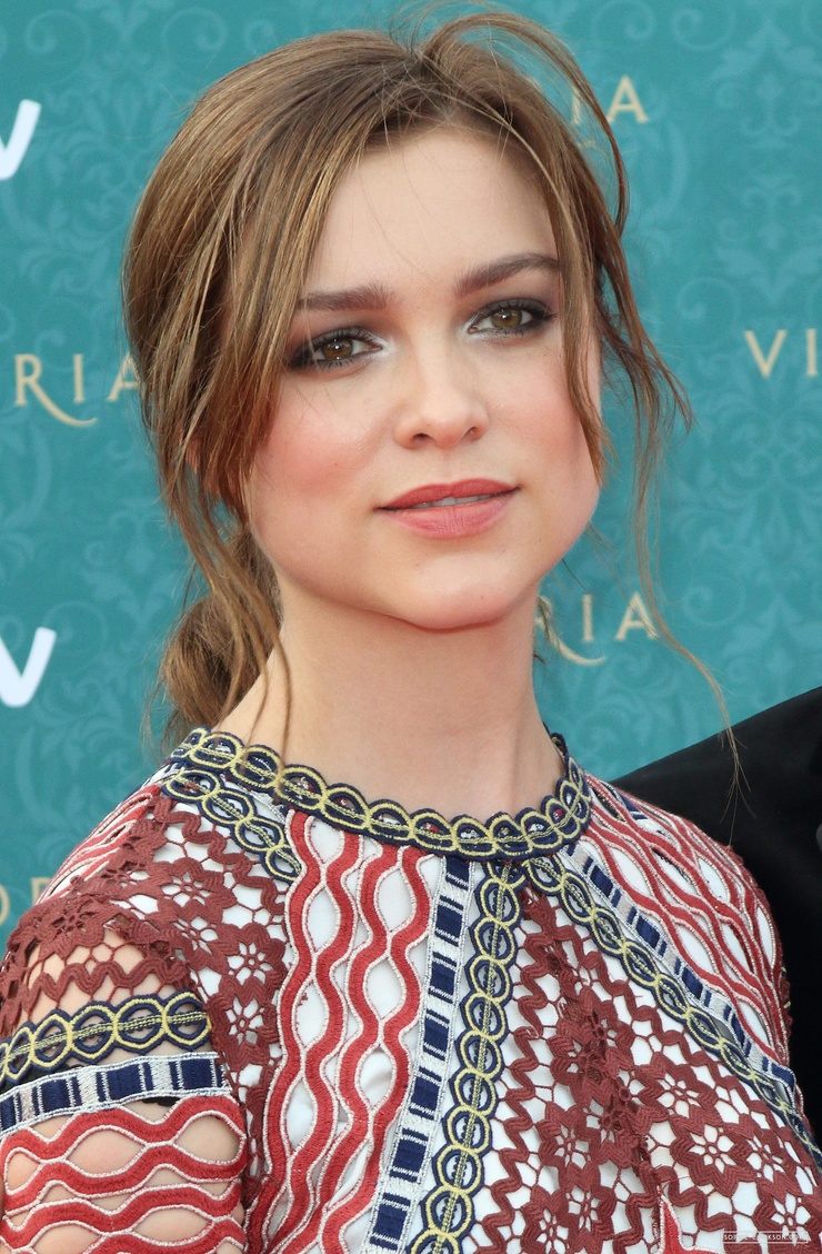 Picture of Sophie Cookson