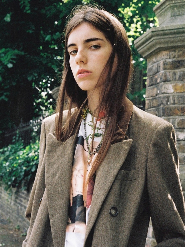 Picture of Madeleine Knighton