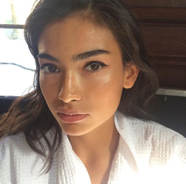 Kelly Gale image