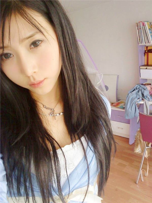 Tong XiaoXin 童小芯 image