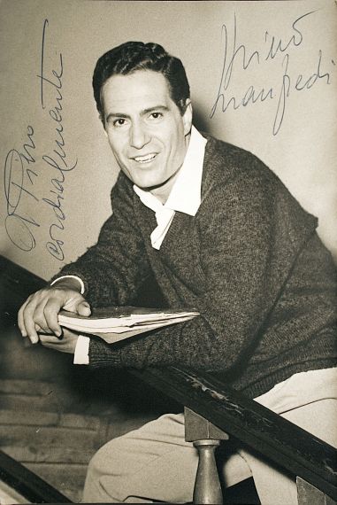 Picture of Nino Manfredi