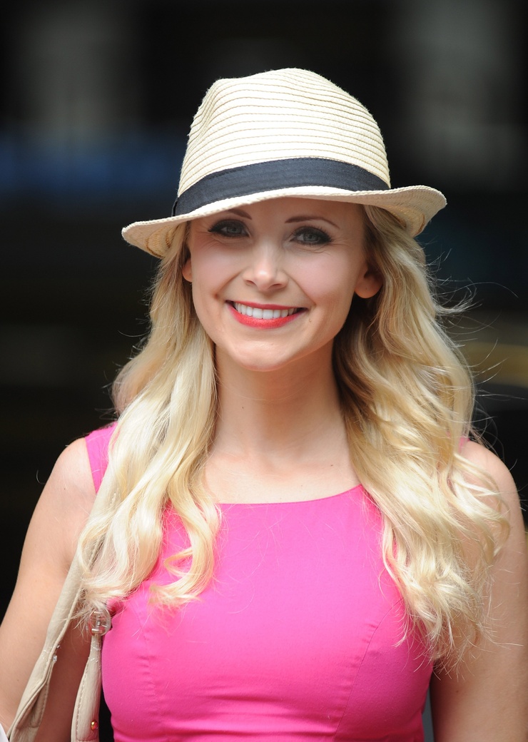 Carley Stenson image