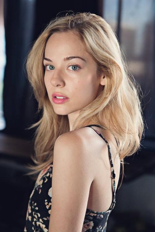 MacKenzie Porter