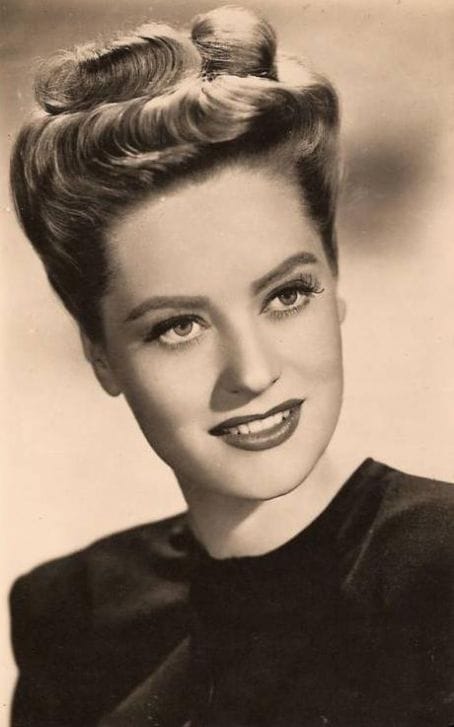 Picture of Alexis Smith