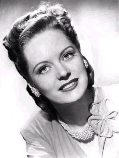 Picture of Alexis Smith