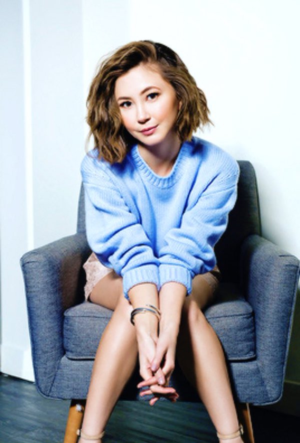 Picture of Kimiko Glenn