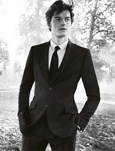 Picture of Sam Riley
