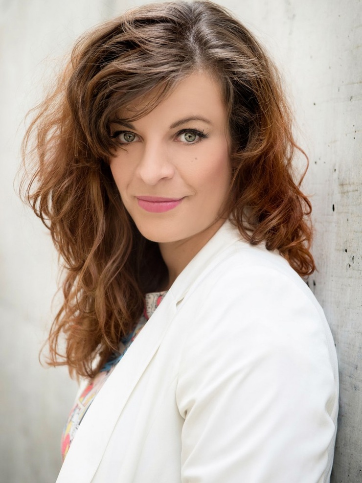 Picture of Jenny Bins