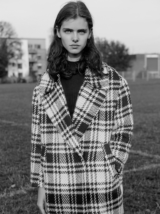 Picture of Maya Gunn