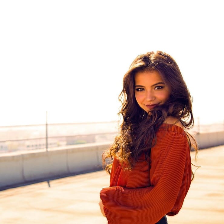 Picture of Isabela Moner