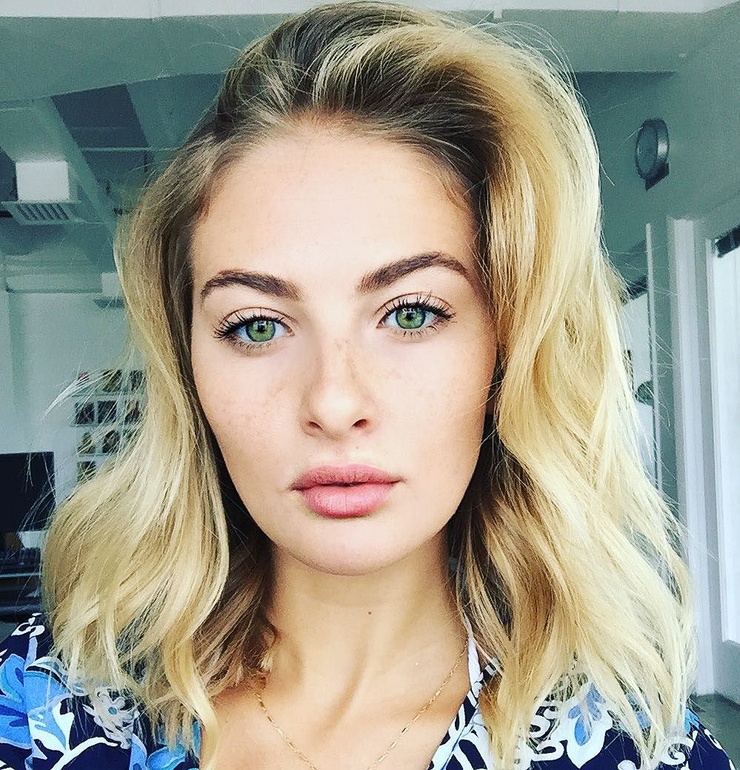 Picture of Selena Weber