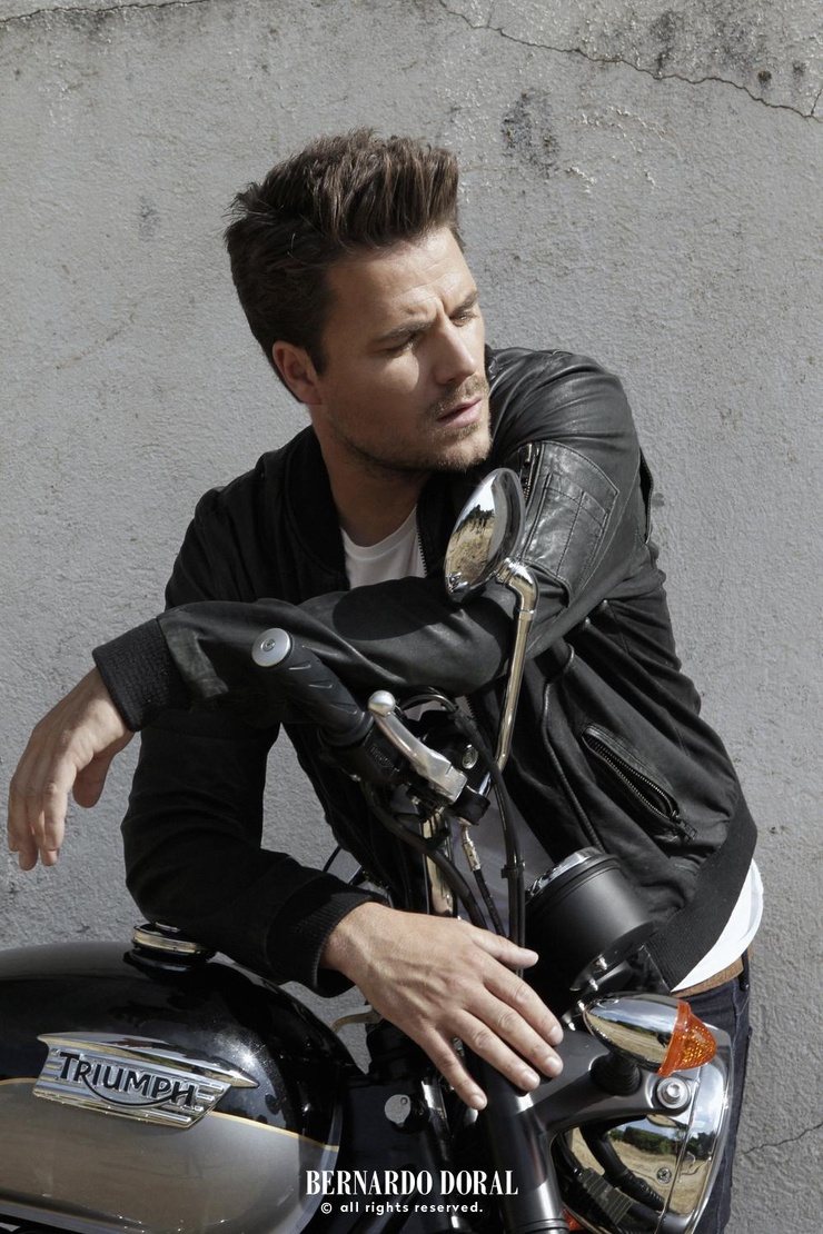 Dani Martín image
