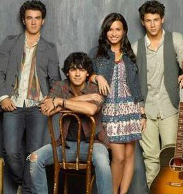 Listal - List the stuff you love! Movies, TV, music, games and books