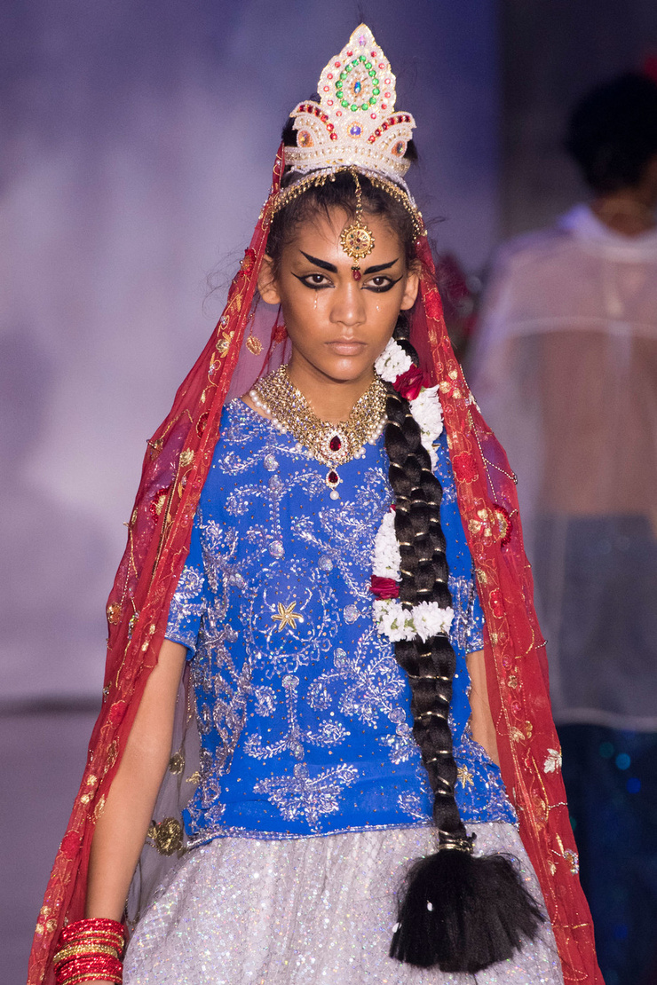 Picture of Summer Thompson