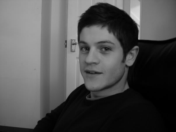 Picture of Iwan Rheon