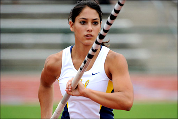Allison Stokke picture