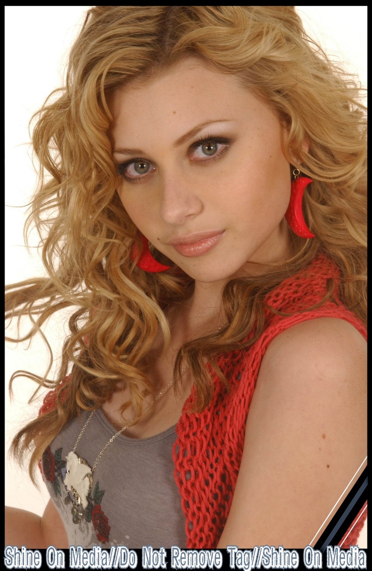 Picture of Aly Michalka