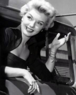 Picture of Merry Anders