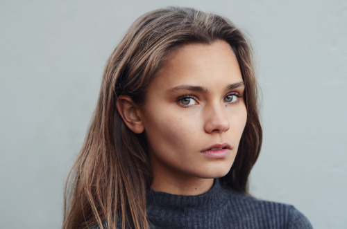Picture of Rebecca Dingemans