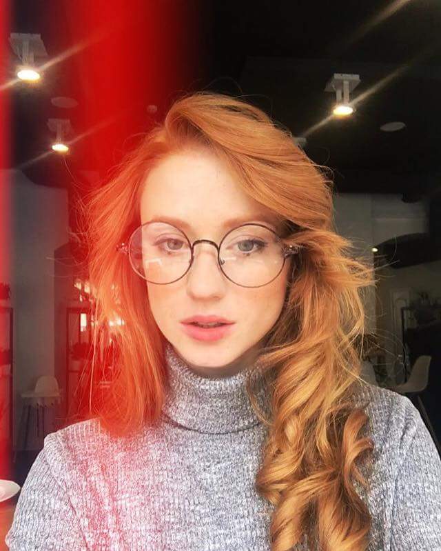 Picture of Alina Kovalenko