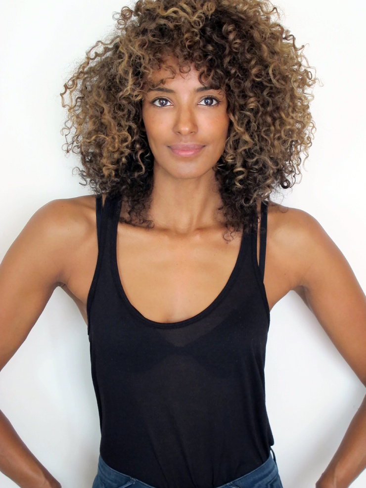 Actress Model Ella Thomas